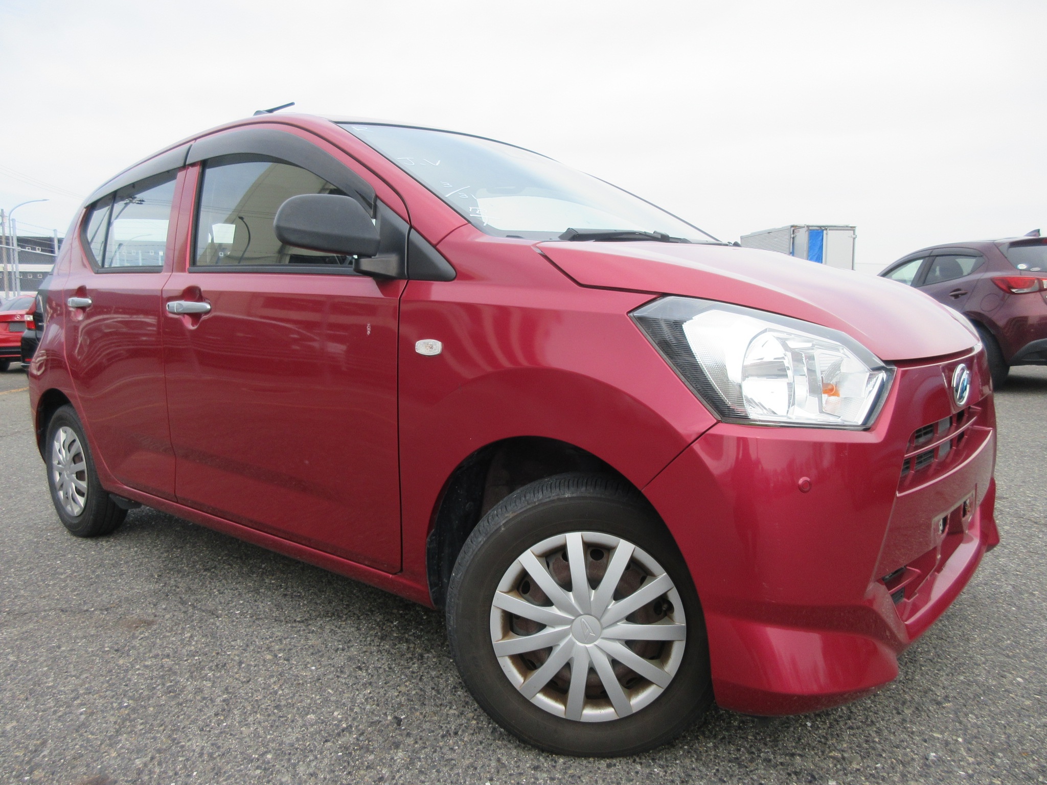 DAIHATSU MIRA e:S | Japan Vehicle