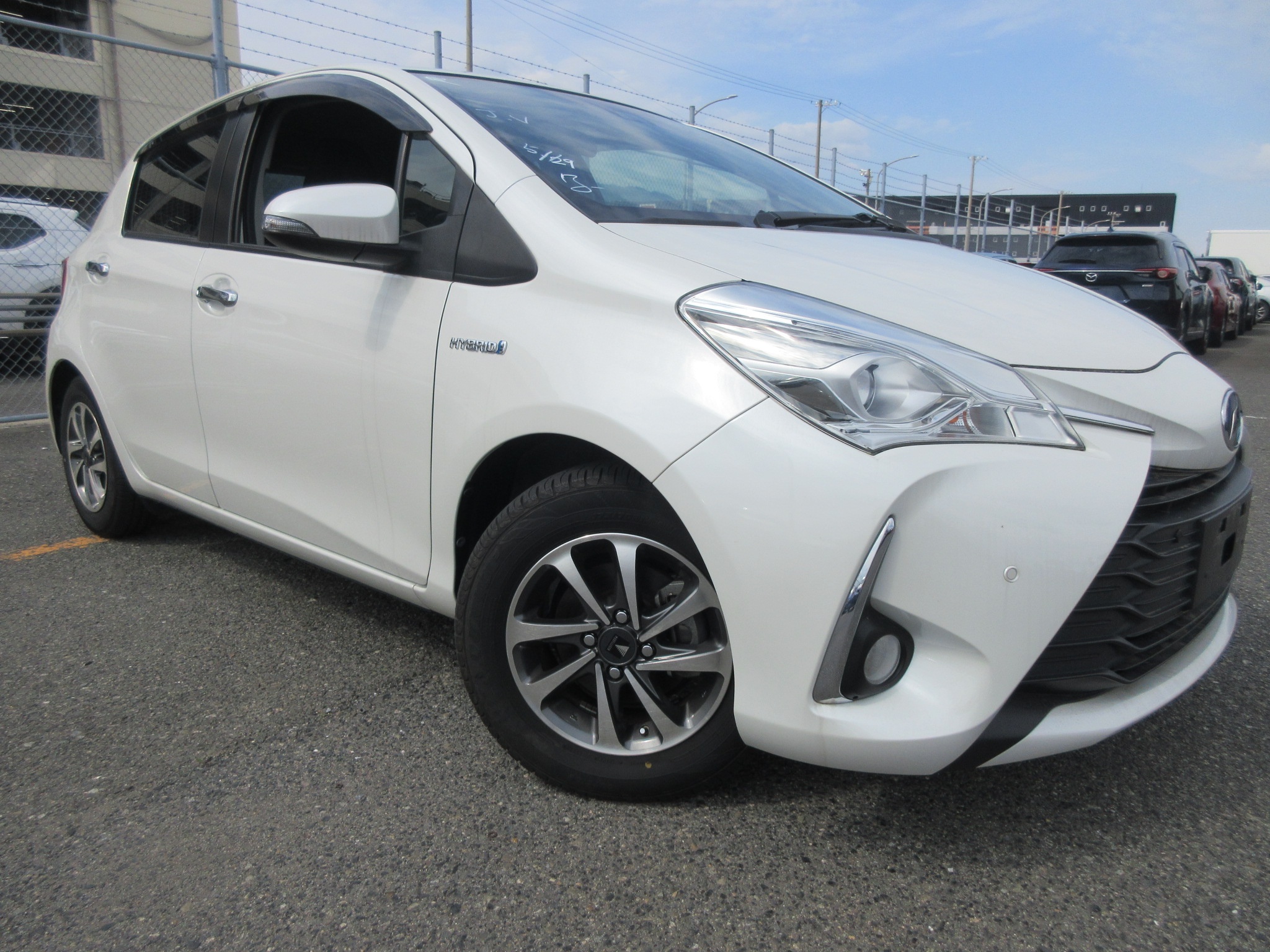 TOYOTA VITZ HYBRID [ATG90] | Japan Vehicle